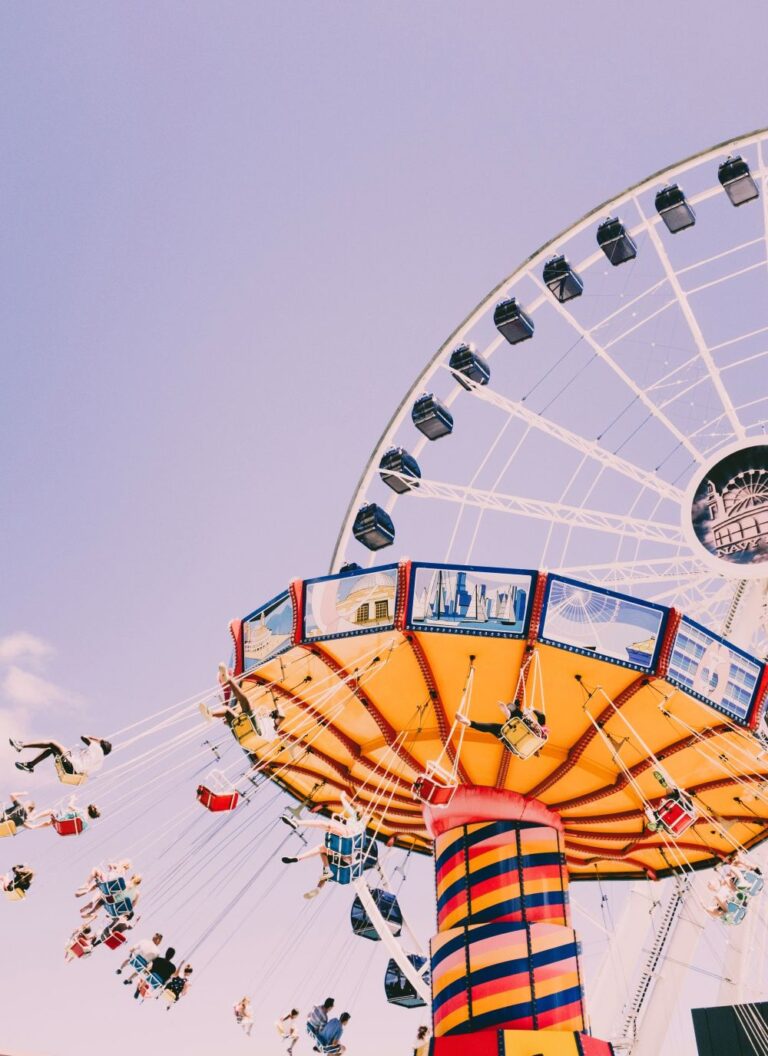 Chicago in August [Weather, What to Wear, Outfits, Things to Do]