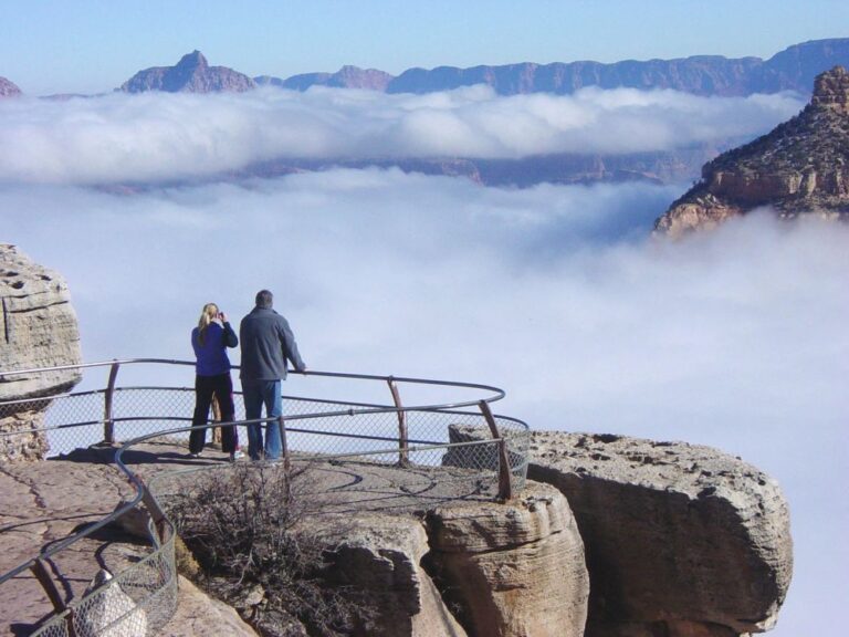 Grand Canyon in December [Weather, What to Wear, Things to Do]