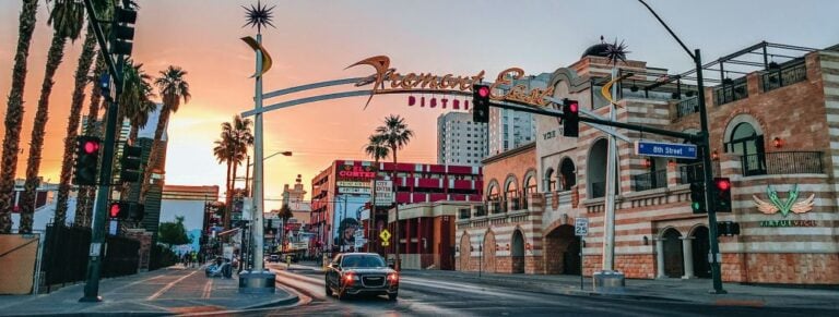 Las Vegas in Summer [Weather, Tips, What to Wear, Activities]
